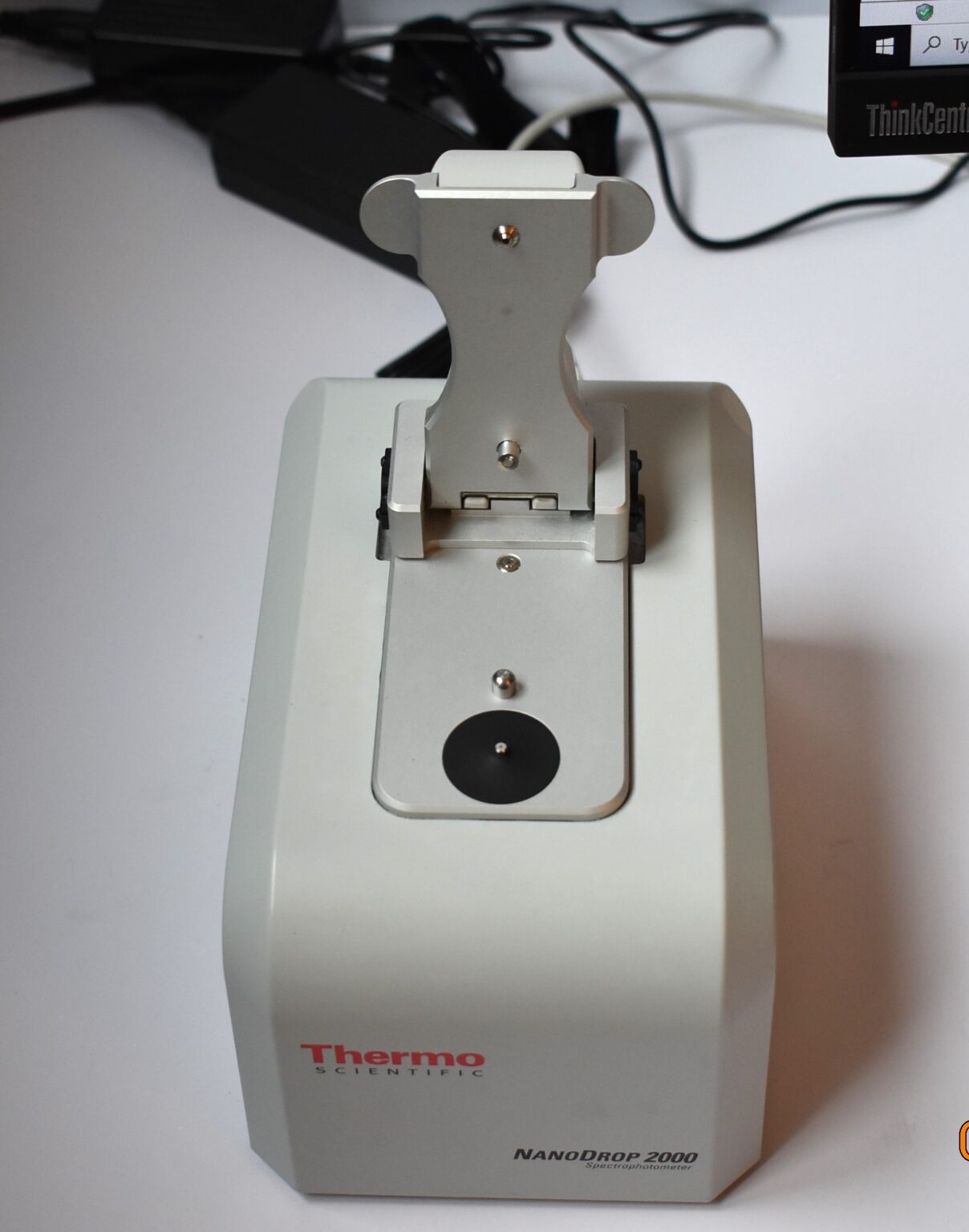THERMO NANODROP 2000 SPECTROPHOTOMETER - UnumLab