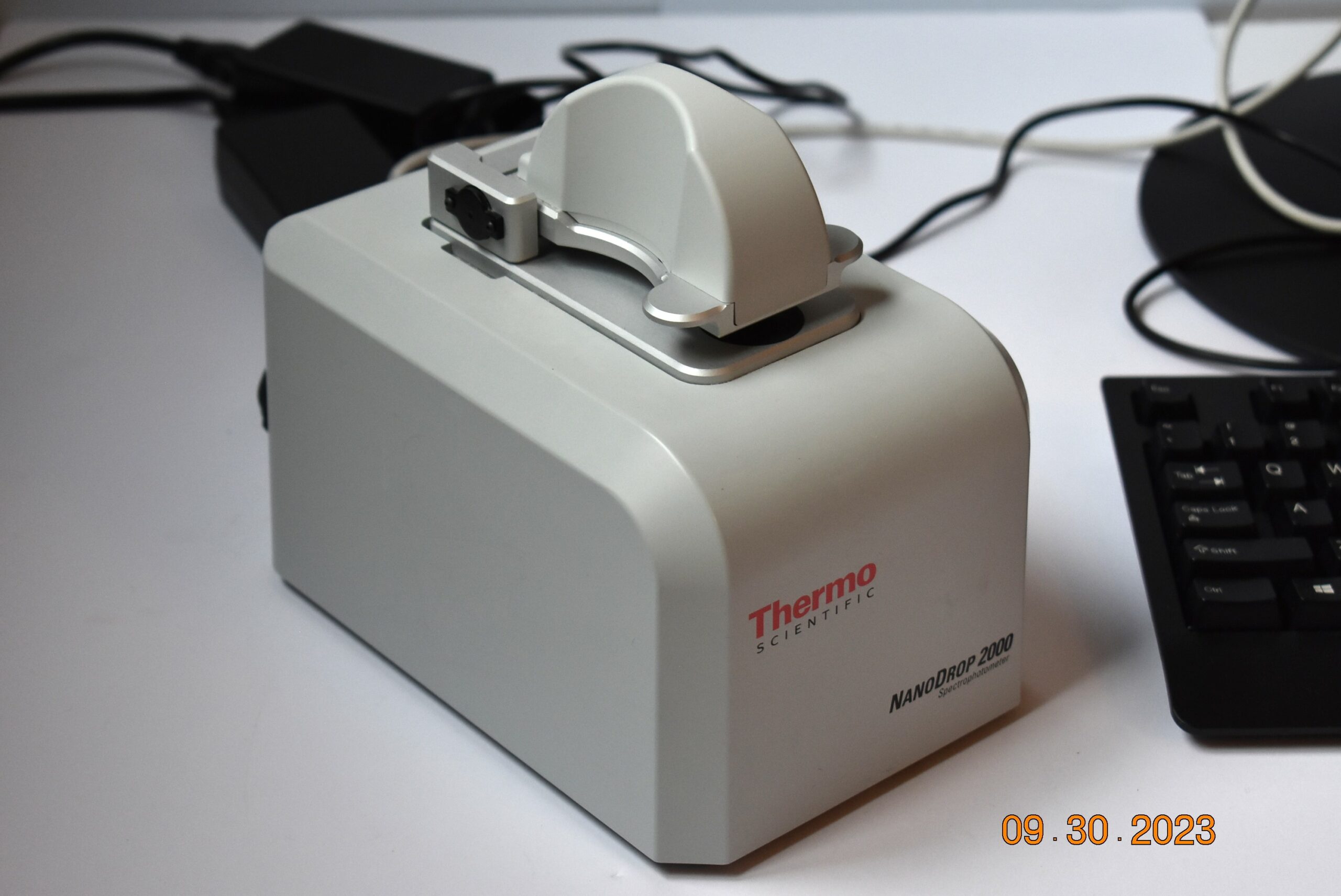 THERMO NANODROP 2000 SPECTROPHOTOMETER – UnumLab